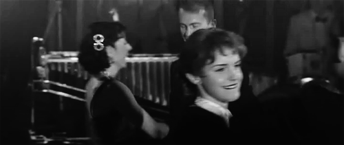 Love no GIF on GIFER - by Mordred