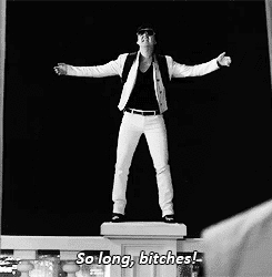 Movie man jumping GIF on GIFER - by Dulrajas