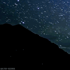 Meteor meteor shower GIF on GIFER - by Maushura