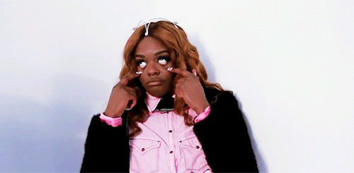 Cardi continues creative homophobia, "glitter holes". - Celebria - ATRL