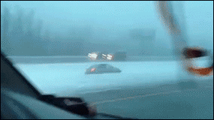GIF car snow - animated GIF on GIFER - by Tasar