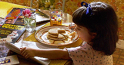 GIF breakfast girl 90s - animated GIF on GIFER - by Barus