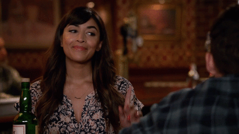 Gif De Hannah Simone What Your Favorite TV Character Would Read | Teen