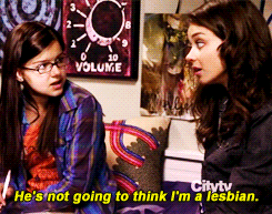 Alex dunphy modern family GIF on GIFER - by Kahn