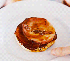 Food breakfast GIF on GIFER - by Dum