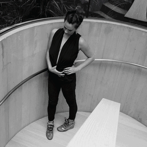 Rihanna ai bwelt GIF on GIFER - by Tewyn