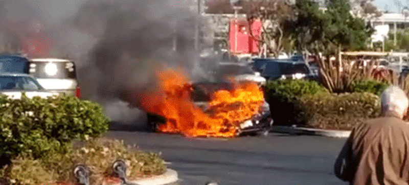 911 GIF on GIFER - by Majind