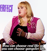 Rebel wilson GIF em GIFER - de Alsaris