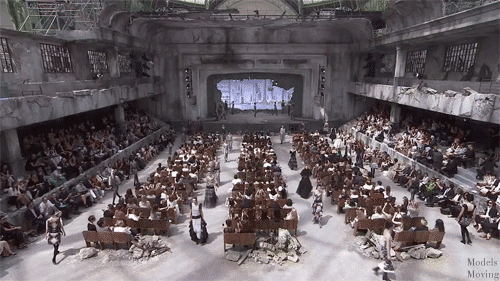 Fashion mm runway GIF on GIFER - by Manos