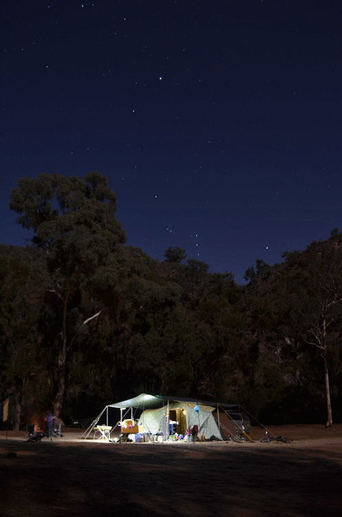 Ducking scared hockey GIF on GIFER - by Goldweaver