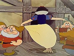 Snow white and the seven dwarfs GIF on GIFER - by Chillworm