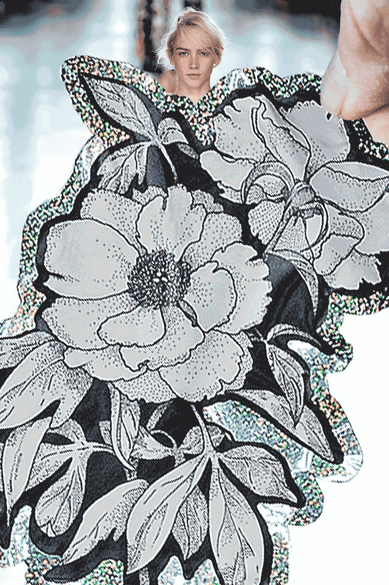 GIF fashion fashgif runway - animated GIF on GIFER - by Gakus