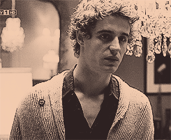 Max GIF on GIFER - by Beaze