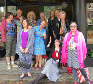 Blogger GIF on GIFER - by Grabandis