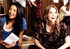 Pretty little liars pll GIF on GIFER - by Mowield