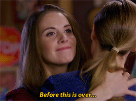 Gillian jacobs alison brie annie edison GIF on GIFER - by Malalanim