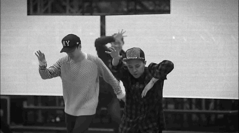 Kwon ji yong GIF on GIFER - by Mirallador