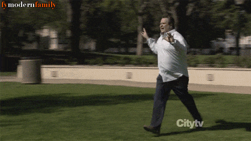 Modern family GIF on GIFER - by Adoragar