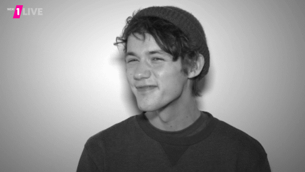 Henning may annenmaykantereit grinsen GIF on GIFER - by Thetanara