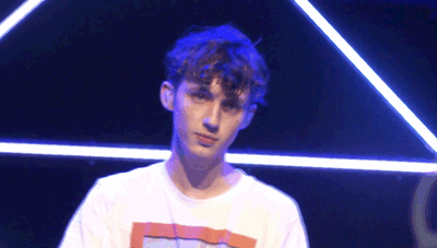 Troye Sivan Gifs