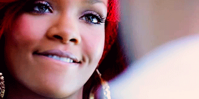 Gif Di Rihanna Ten Years Of Rihanna In Ten GIFs | Dazed