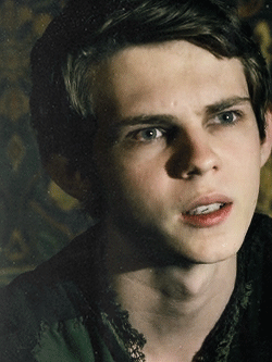 Robbie GIF en GIFER - de Nishakar