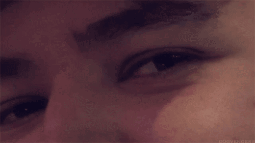 Gif Animado De Levantar Las Cejas Niña De Dibujos Animados Con La