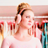 By christy surisebitch chanel 3 GIF auf GIFER - von Telore