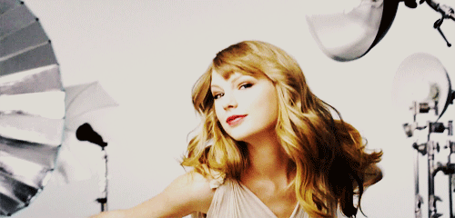 Taylor swift GIF on GIFER - by Ironbearer