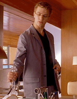 GIF ryan phillippe sarah michelle gellar cruel intentions - animated ...