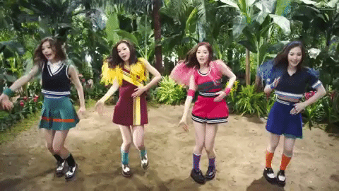 Red velvet kpop GIF on GIFER - by Anara