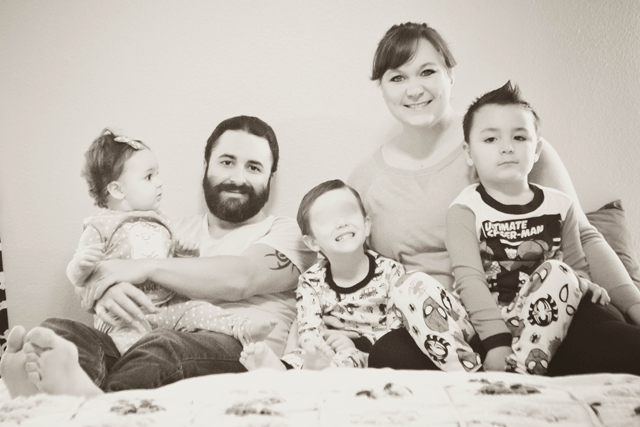 GIF family - animated GIF on GIFER - by Torn