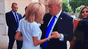 Trump first lady GIF - Find on GIFER
