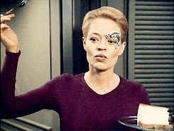 GIF seven of nine jeri ryan borg - animated GIF on GIFER