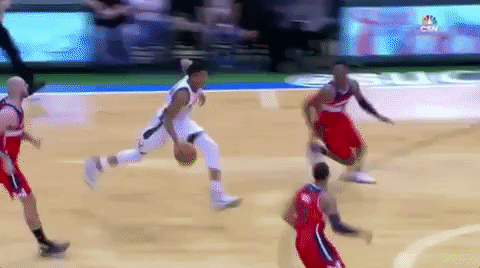 GIF giannis antetokounmpo antetokounmpo basketball - animated GIF on GIFER