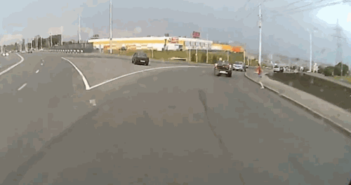GIF traffic yikes very - animated GIF on GIFER