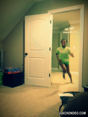 Pranks people action GIF - Find on GIFER