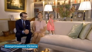 GIF estelle - animated GIF on GIFER