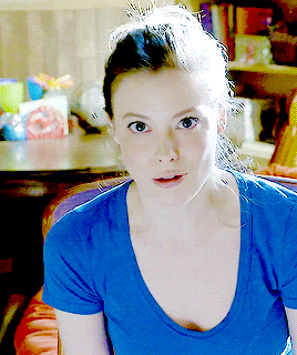 Community gillian jacobs britta perry GIF - Find on GIFER