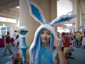 GIF cosplay comic con sdcc2016 - animated GIF on GIFER