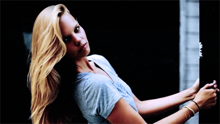 Fashion model beauty GIF - Find on GIFER