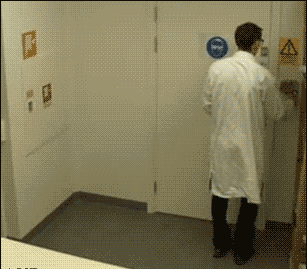 12x01 mooning trasero GIF - Encontrar en GIFER