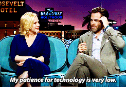 GIF interview show ellen - animated GIF on GIFER