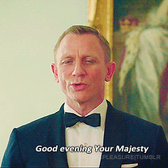 Queen elizabeth monarchy GIF - Find on GIFER