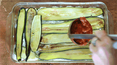 Lasagna food GIF - Find on GIFER