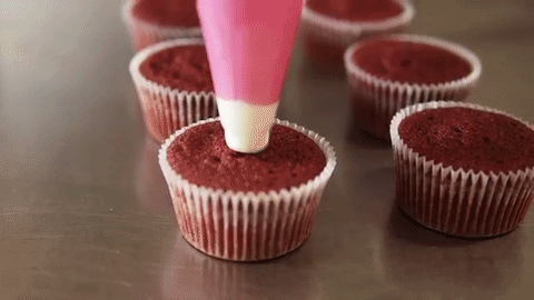 Baking cupcakes frosting GIF - Find on GIFER