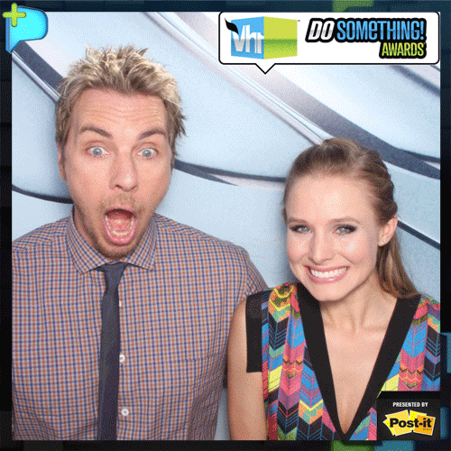 GIF kristen bell dsa do something awards - animated GIF on GIFER