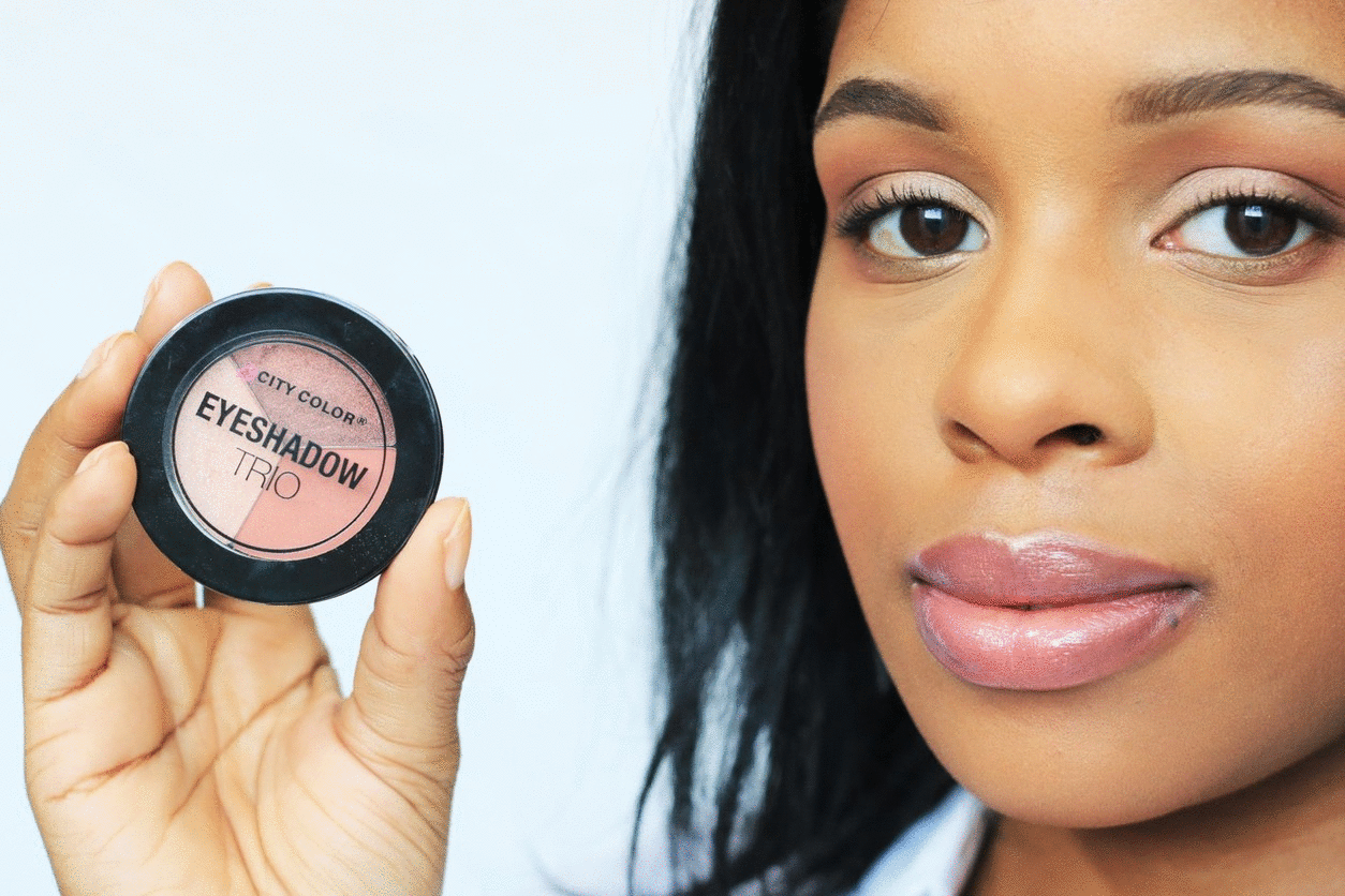 Eyeshadow GIF - Find on GIFER