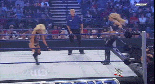 Michelle mccool GIF - Find on GIFER