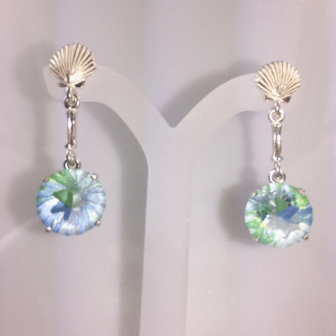 GIF earrings - animated GIF on GIFER